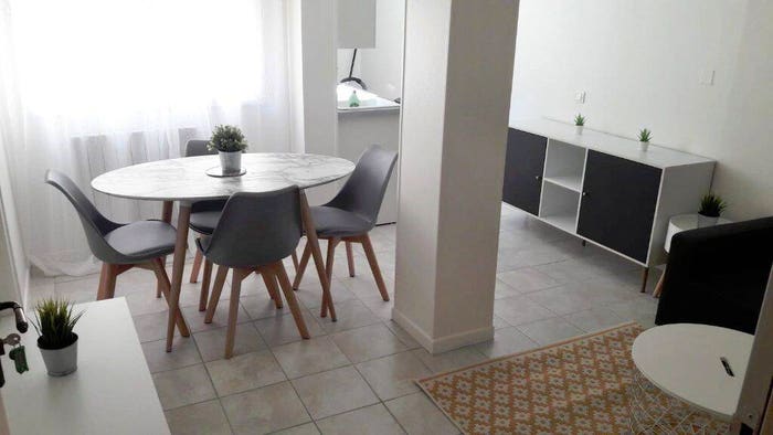 La Bastide, Libourne : Appartement 2 pièces à louer