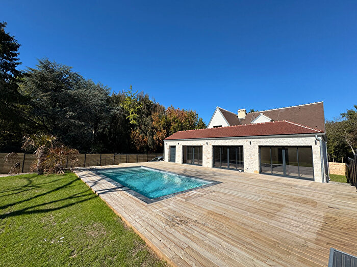 Grosrouvre - Maison 8 pièces à vendre
