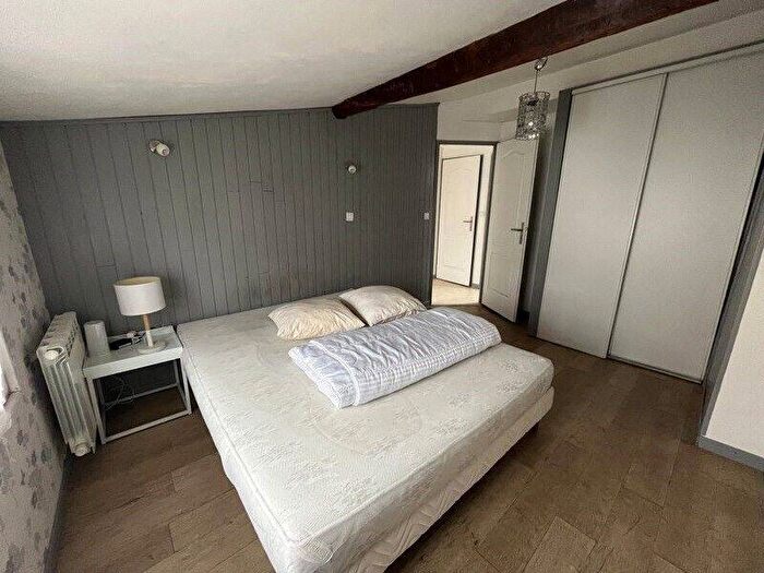 Maison à louer - Centre Ville, Niort - 2 pièces - 1 chambre