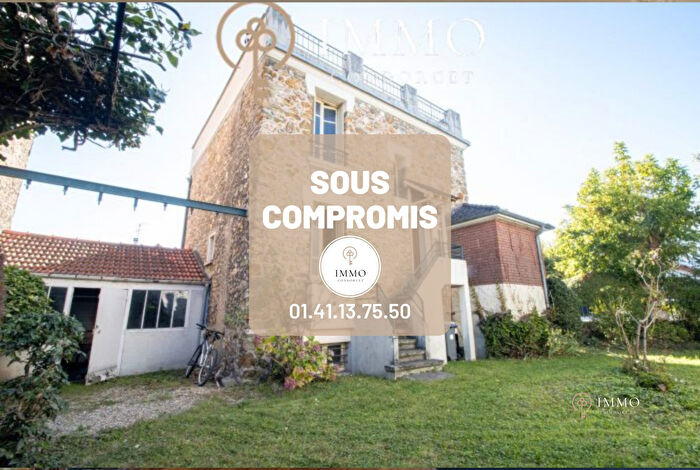 Maison à vendre - Bourg-la-Reine, Tromière, Nord Est - 6 pièces - 4 chambres