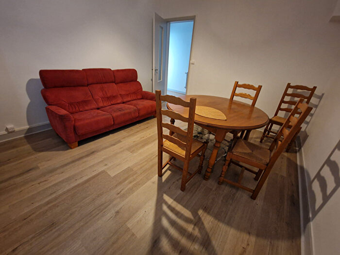 Appartement à louer - Nevers, Bords de Loire, Pâtureaux - 2 pièces - 1 chambre