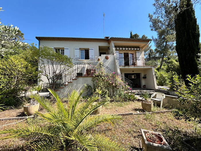 Maison 6 pièces à vendre à Nîmes, La Gazelle, Ventabren