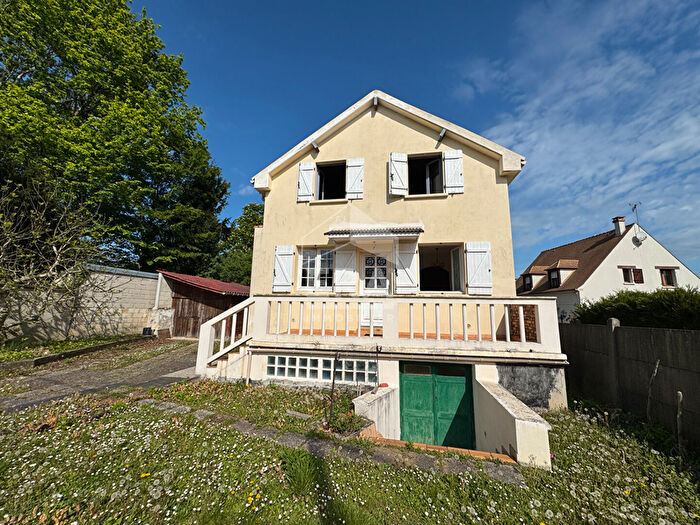 Maison à vendre - Chaumontel - 5 pièces - 3 chambres