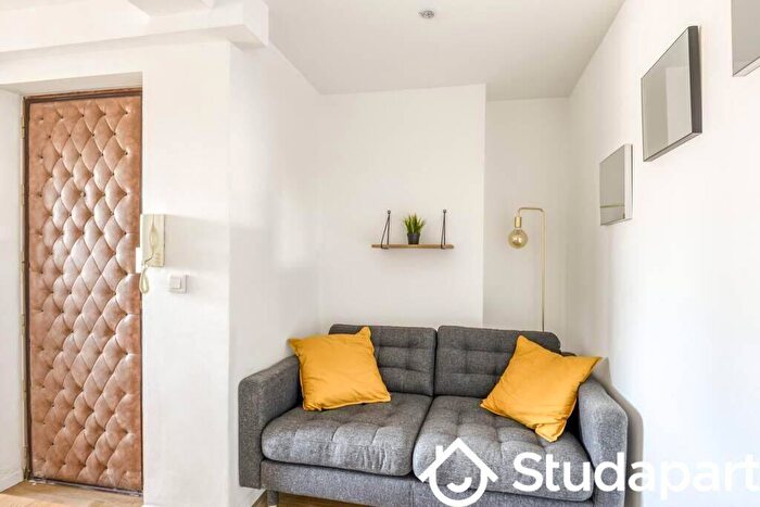 Belle de Mai, Marseille 3ème arrondissement - Appartement 1 pièce à louer