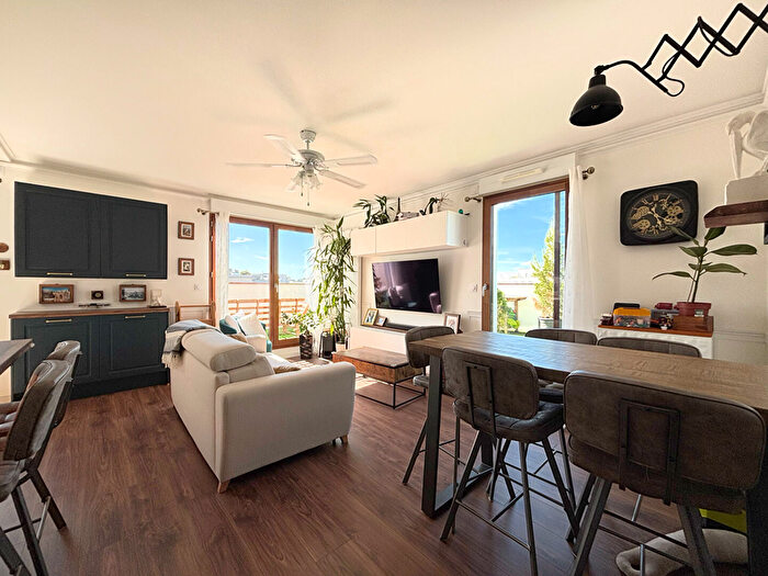 Appartement 3 pièces à Saint-Cyr-l'École, Fontaine Saint-Martin, à vendre