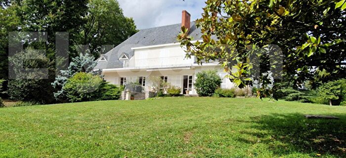 Maison à vendre - La Chapelle-Saint-Mesmin - 15 pièces - 8 chambres