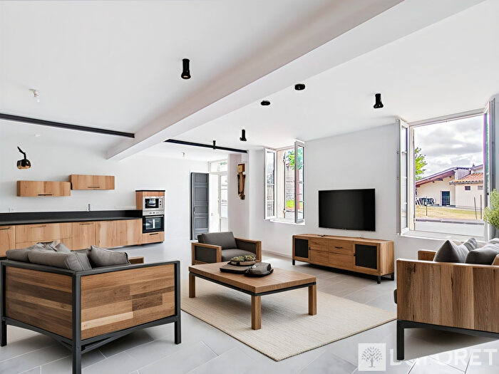 Maison à vendre - Saint-Martin-du-Bois - 5 pièces - 4 chambres