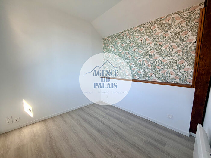 Appartement 1 pièce à louer - Nay