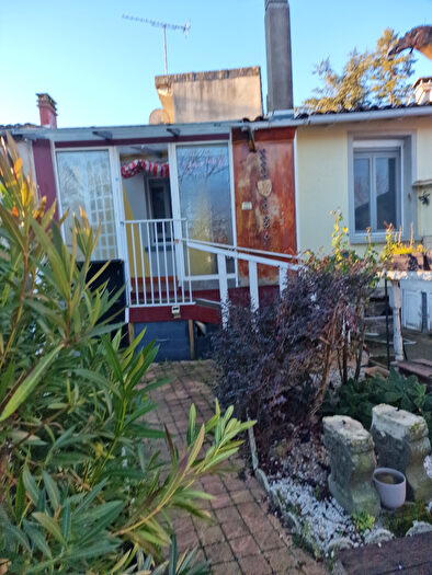 Maison à louer - Soual - 3 pièces - 2 chambres