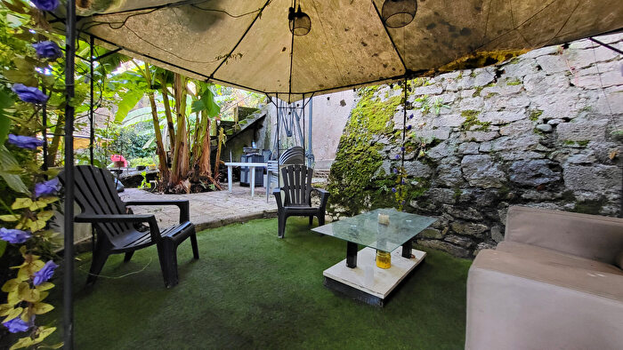 Maison à vendre - Rumilly, Centre-ville - 5 pièces - 3 chambres