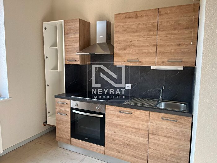 Appartement à louer - Pierre-de-Bresse - 3 pièces - 2 chambres