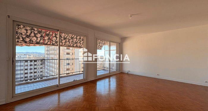Appartement 5 pièces à Centre Ville, Aix-en-Provence, à louer
