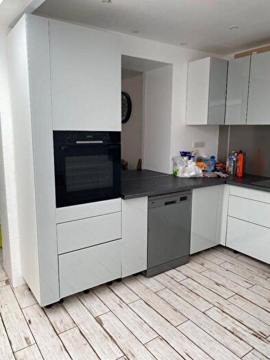 Maison à louer - Sud, Vieux-Condé - 4 pièces - 3 chambres