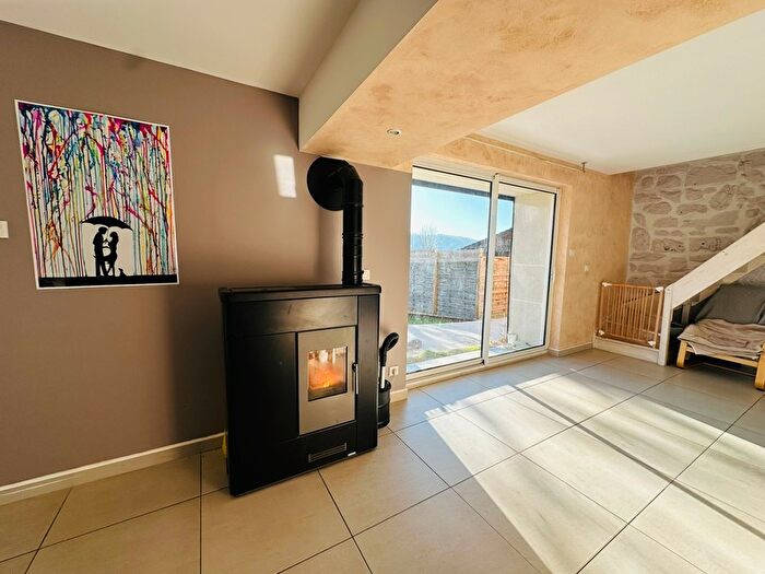 Maison à vendre - Viry - 5 pièces - 3 chambres