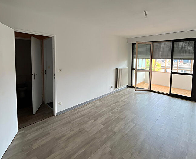 Lyon 7ème, Gerland : Appartement 2 pièces à louer