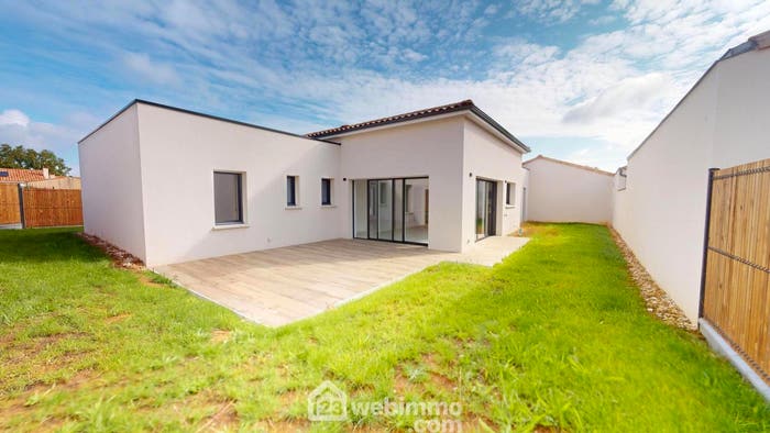 Maison 6 pièces à vendre à Saint-Hilaire-la-Forêt