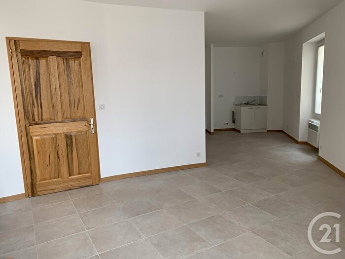 Appartement à louer - Forcalquier - 2 pièces - 1 chambre