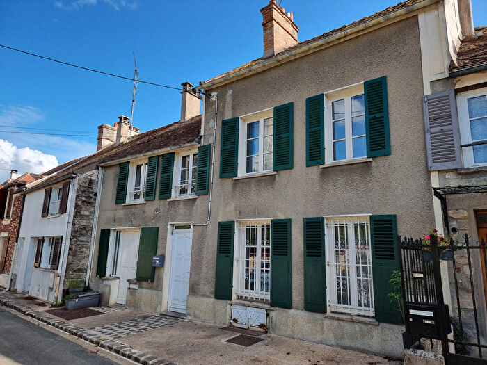 Maison à vendre - Moisenay - 5 pièces - 3 chambres