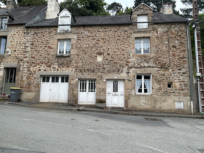 Maison 4 pièces à vendre à Dinan