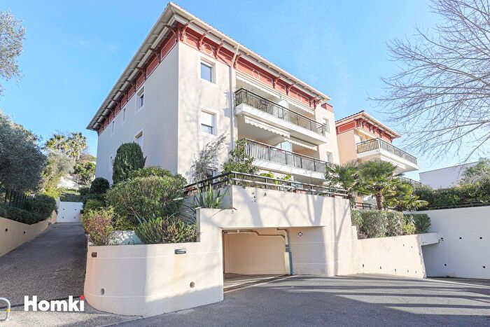 Appartement à vendre - Nice, Corniche Fleurie - 2 pièces - 1 chambre