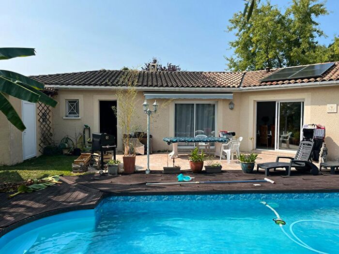 Maison à vendre - Sadirac - 4 pièces - 3 chambres