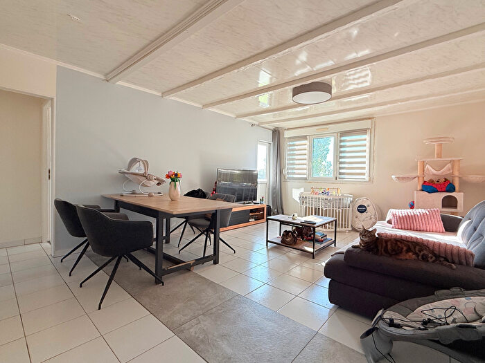 Appartement à vendre - Florange - 3 pièces - 2 chambres