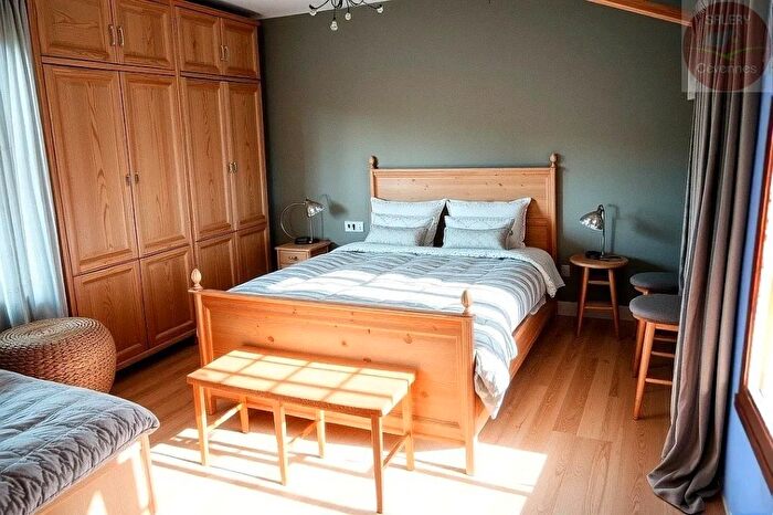 Maison à vendre - Lézan - 9 pièces - 5 chambres