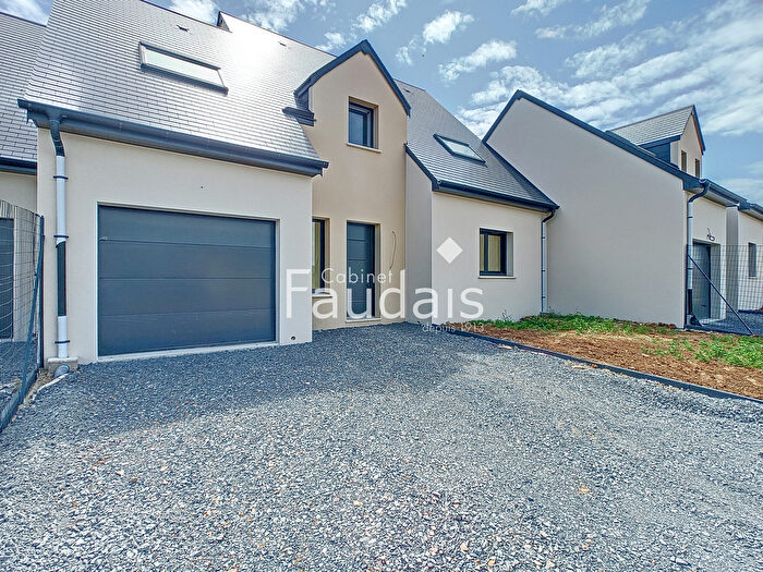 Maison à vendre - Villers-Bocage - 6 pièces - 5 chambres