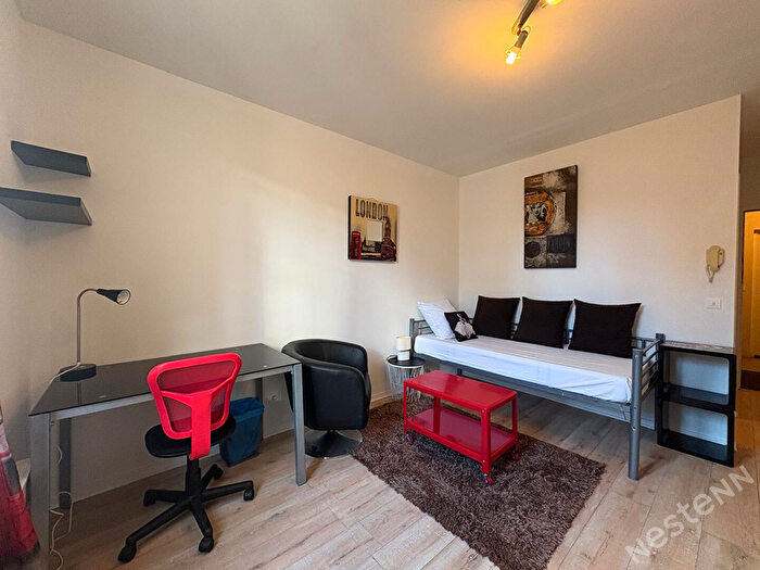 Appartement à louer - Agen, Les Pins, Henri Barbusse - 1 pièce