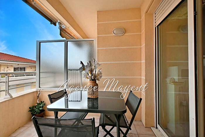 Cannes, Pointe Croisette - Appartement 3 pièces à vendre