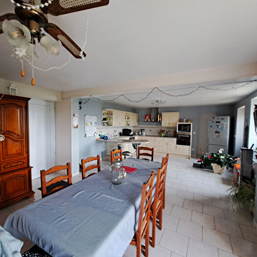 Maison 5 pièces à vendre à Saint-Jean-de-la-Motte