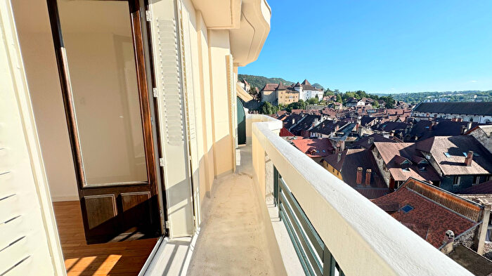 Appartement à vendre - Annecy, Centre-ville, Vieille ville, Marquisats - 2 pièces - 1 chambre
