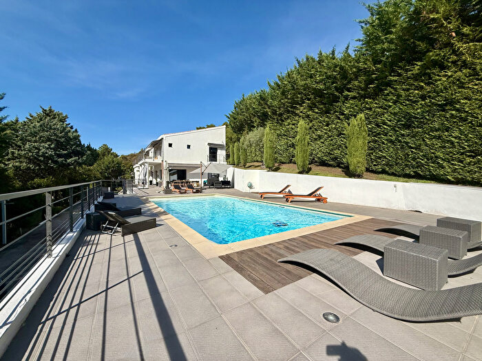 Maison à vendre - Peille - 7 pièces - 5 chambres