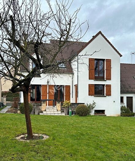 Maison à vendre - Pontoise, Saint-Martin - 8 pièces - 6 chambres