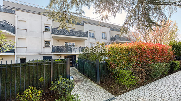 Appartement à vendre - Pontault-Combault - 3 pièces - 2 chambres