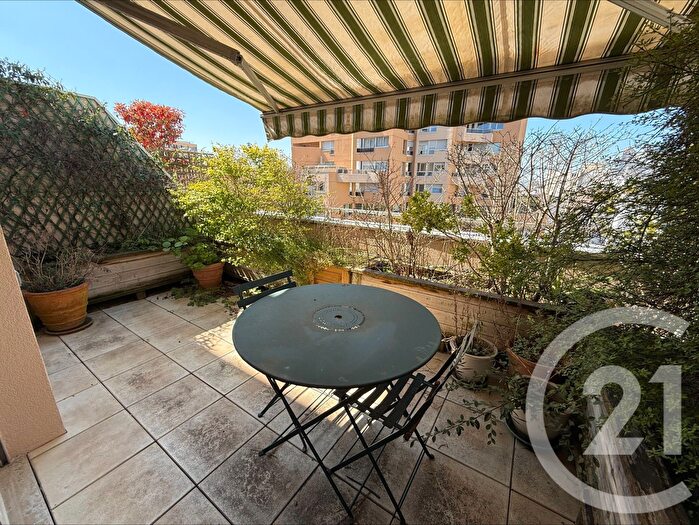 Appartement à louer - Vanves, Plateau de Vanves - 3 pièces - 2 chambres