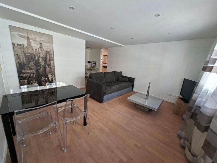 Lyon 6ème arrondissement - Appartement 3 pièces à louer