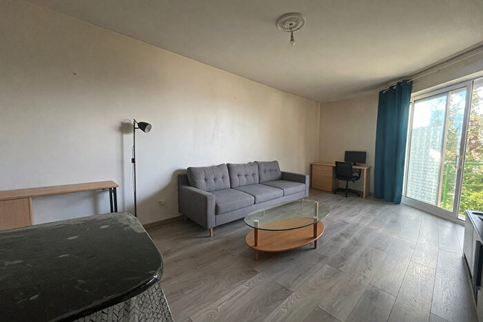 Appartement à vendre - Challans, Centre-ville - 2 pièces - 1 chambre