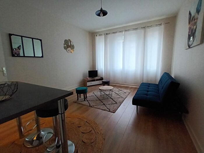 Appartement 1 pièce à Rodez, Gare, Le Faubourg, à louer