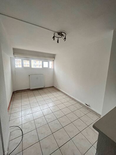 Appartement à louer - Alès - 2 pièces - 1 chambre
