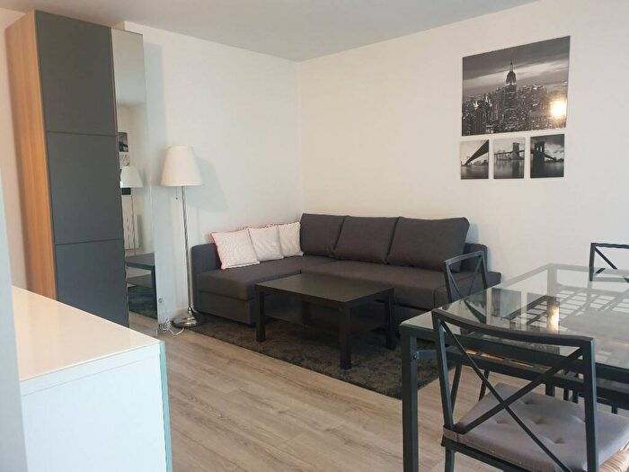 Appartement à louer - Mont Valérien, Nanterre - 1 pièce