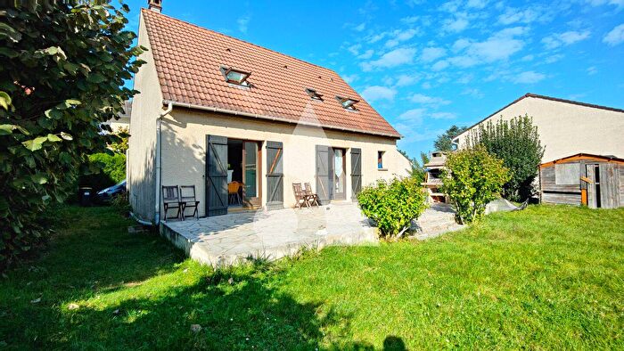 Maison 6 pièces à louer à Ermitage-Nacelle Papeterie, Corbeil-Essonnes