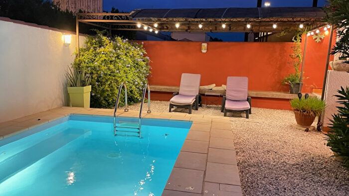 Maison 5 pièces à Narbonne, Bourg, à vendre