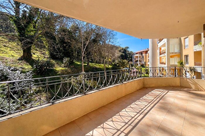 Appartement à louer - Valbonne - 2 pièces - 1 chambre