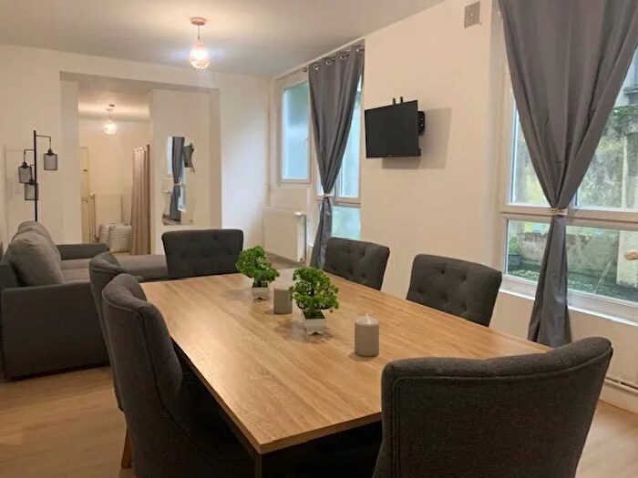 Appartement à vendre - Boulogne-sur-Mer, Basse-ville - 5 pièces - 2 chambres