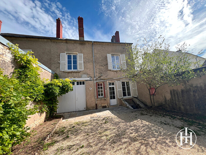 Maison à vendre - Dun-sur-Auron - 7 pièces - 4 chambres