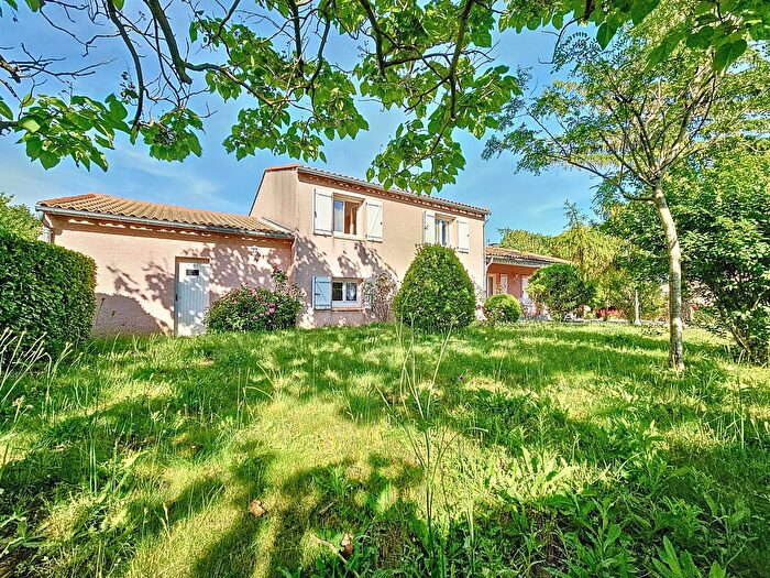 Maison à vendre - Villeneuve-la-Comptal - 8 pièces - 5 chambres