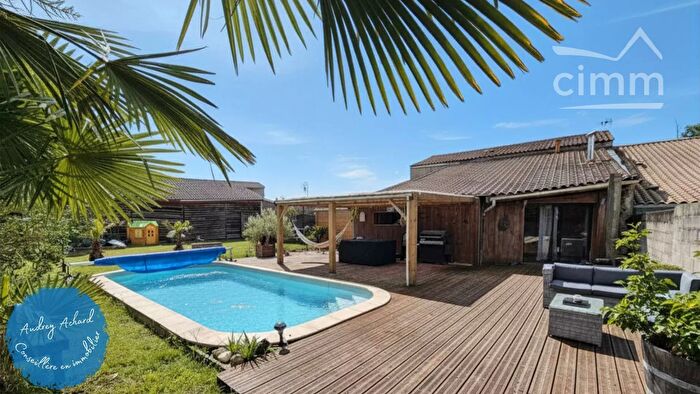 Maison 5 pièces à Cartelègue, à vendre