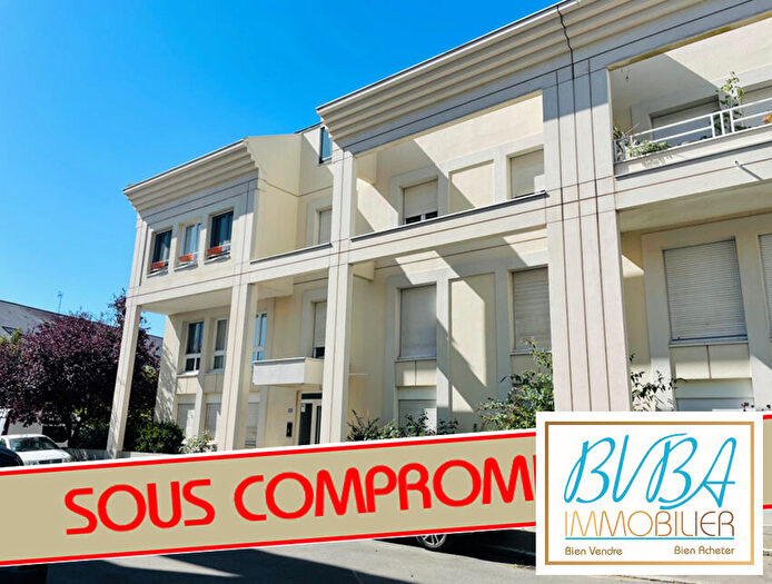 Appartement à vendre - Nantes, Saint-Clément, Jardin des plantes, Caserne Lamoricière - 1 pièce