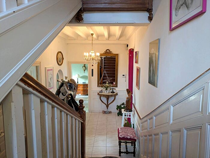 Maison à vendre - Salies-de-Béarn - 13 pièces - 11 chambres